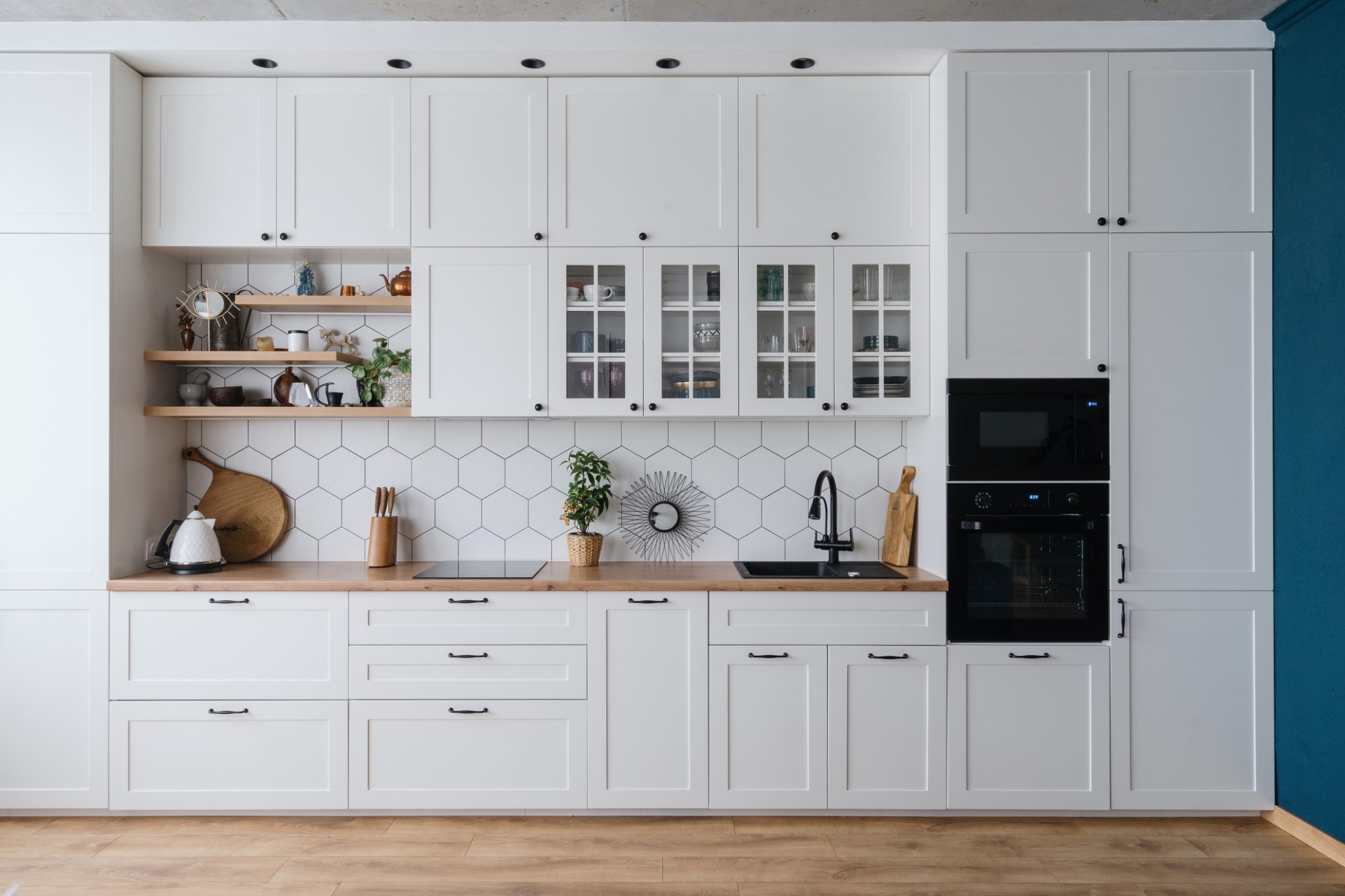 Kitchen Cabinet Styles Over the Years | Express Cabinet